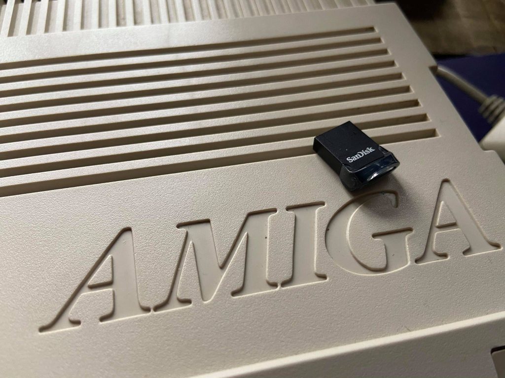 Amiga GOTEK USB Flash Drive - Games / Demos / Utilities (16GB / 32GB ...