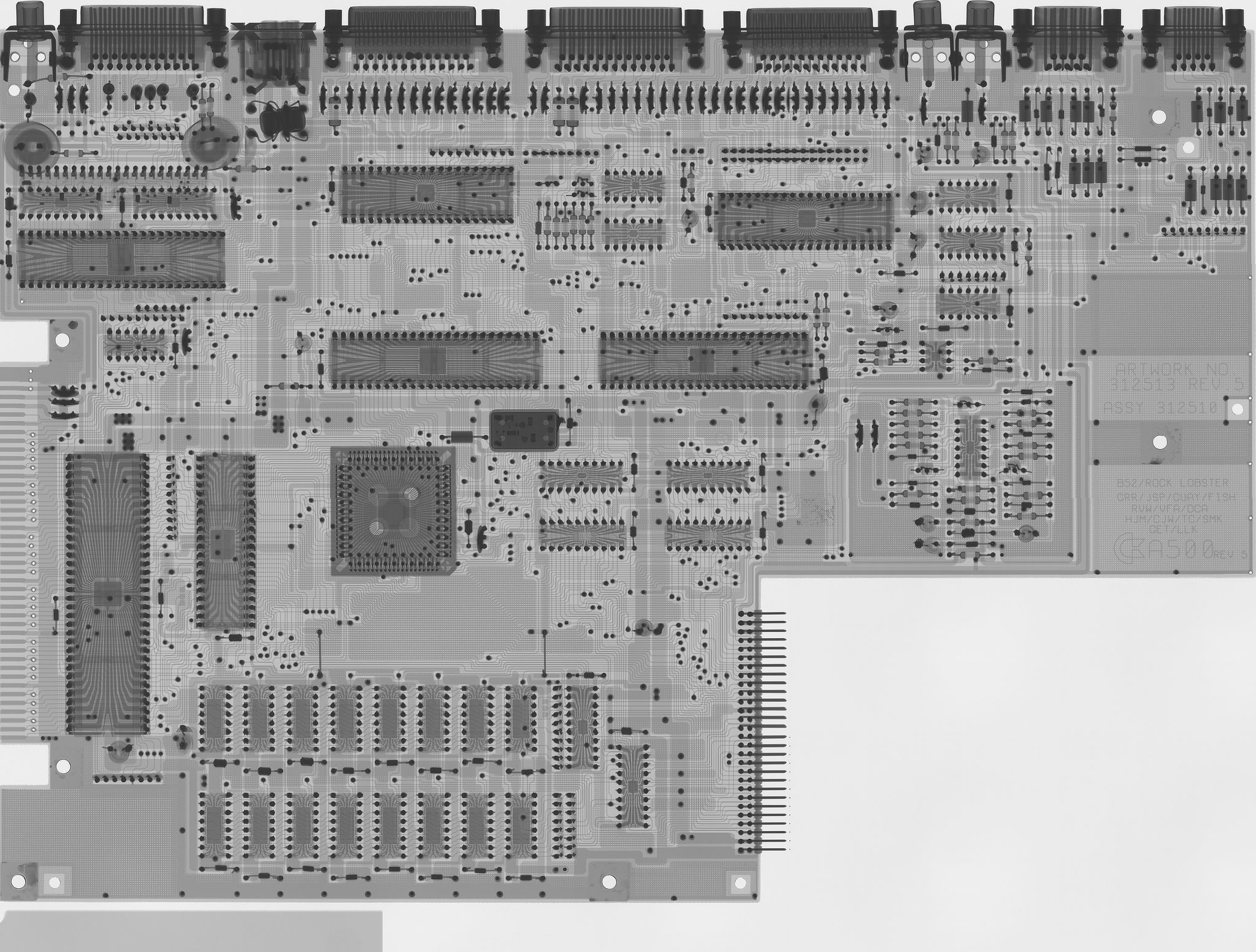 The ultimate Amiga 500 motherboard checkup courtesy of an X-Ray - Retro32