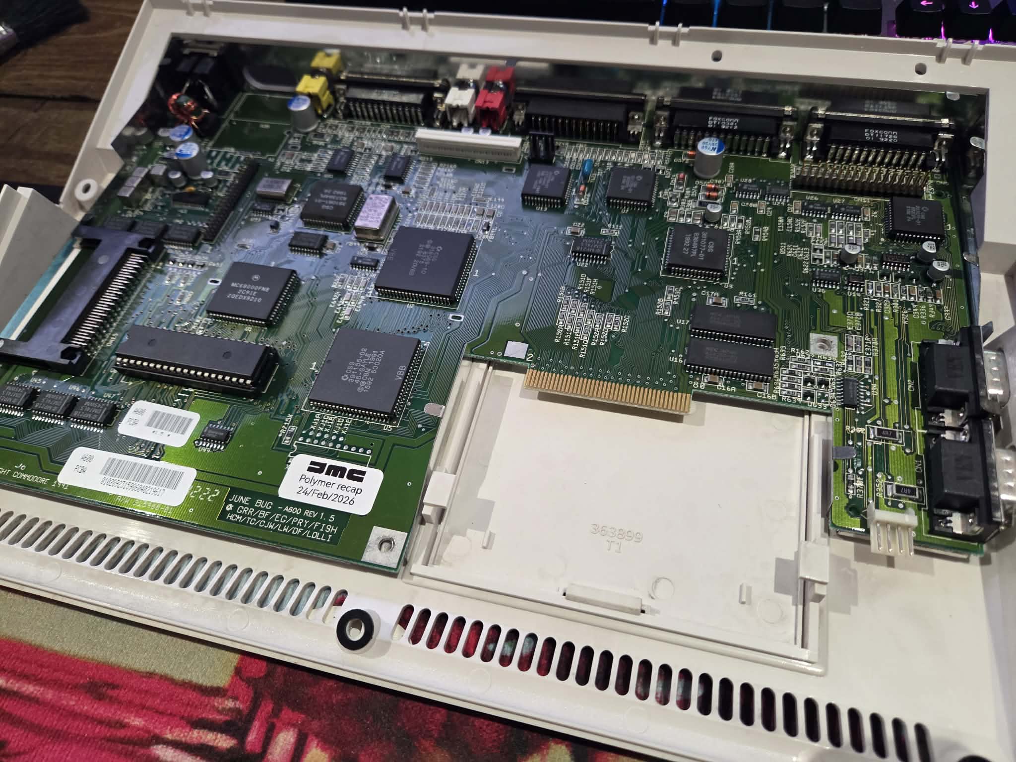 Amiga 600 - Recapped - Retro32